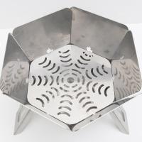 China Portable BBQ Charcoal Campfire Stove with Upper Folding Design 570mm*570mm*300cm for sale