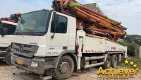 China Used ZOOMLION 49X-6RZ Concrete Pump Truck with 49m Boom and BENZ Chassis - 170 m³/h Capacity for sale