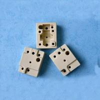 China Insulation Performance and Temperature Resistance Steatite Alumina Ceramic Thermostat for sale