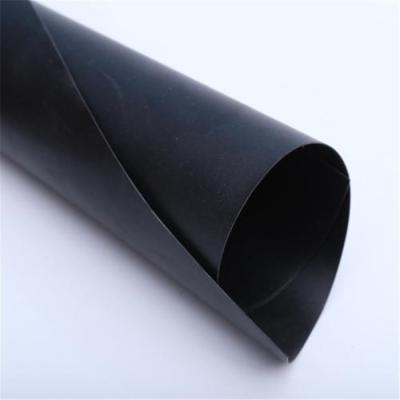 China Length 50 to 100m HDPE Geomembrane Liner Offering Tensile Strength Above 15MPa and Carbon Black Content Ranging from 2.0 to 3.0 Percent for sale