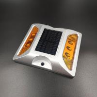 China Tacha Solar Driveway Marking Reflector Ojos De Gato Vial Aluminum Solar Led Flash Raod Stud Roadstuds Road Spike for sale