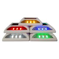 China Aluminum Ground Step Light Reflective Luminous LED Cat Eye Middle Road Marker Light Solar Road Stud with Reflector for sale
