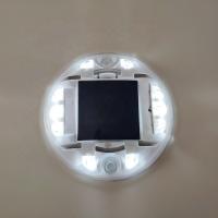 China Factory 360 Degree Round Solar Cat Eye Road Stud Led Outdoor Dock Deck Light for sale