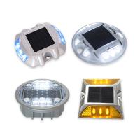 China Aluminum Solar Powered Driveway Cat Eye Reflector LED Road Marking Stud Traffic Safety Reflective Flashing Pavement Marker Light for sale