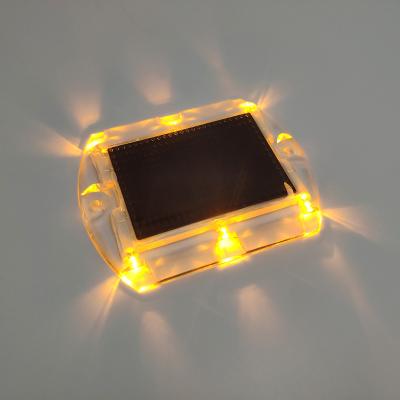 China China Manufacturer IP68 Waterproof Ultra Thin No Screw Super Quality Plastic Raised LED Solar Road Stud for Deck Dock for sale