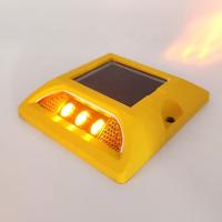 China High Load Capacity Yellow Shell Body Yellow LED Pavement Marker Light Solar Road Stud for sale