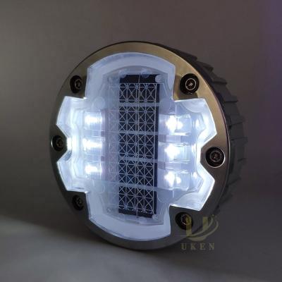 China IL300 147mm 150mm Round Embedded Solar Road Stud Aluminum Casing Cat Eye Heavy Duty Underground LED Pavement Marker Light for sale