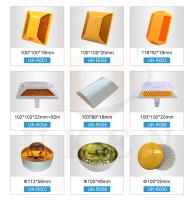 China ABS Plastic Road Stud UK-R003 116*82*18mm High Visibility Traffic Safety Markers for sale