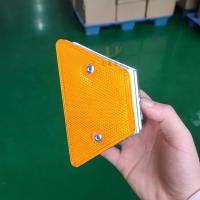 China Highway Guardrail Delineator Reflector Trapezoidal Barrier Indicator for sale