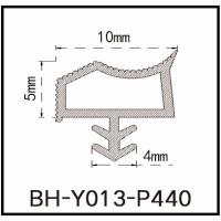 China Modified PVC Sealing Commercial Door Weather Stripping With Line 10*5mm for sale