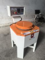 China Electric Melting Furnace 100kg Capacity 600°C Centrifugal Casting Equipment for Low Melting Point Alloys for sale
