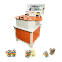 China Zinc Alloy Fridge Magnet Sports Medal Manual Centrifugal Casting Machine 50-1400 RPM for sale