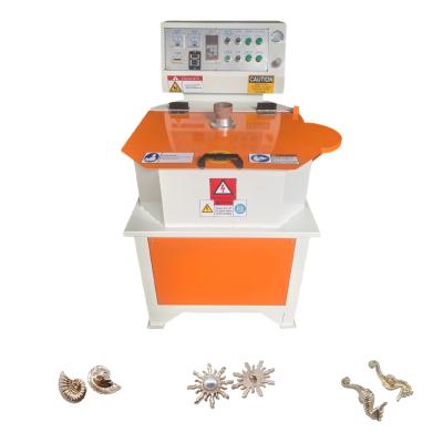 China Zamak Beach Decorations Manual Centrifugal Casting Machine Marine Metal Ornaments Equipment for sale