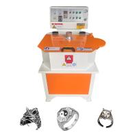 China Tin Lead Alloy Vacuum Casting Equipment Zinc Alloy Animal Head Ring Spin Casting Machine for sale