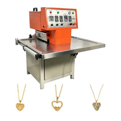 China Fully Automatic Vacuum Centrifugal Casting Machine for Zinc Alloy Love Pendant Spin Casting Machine for sale