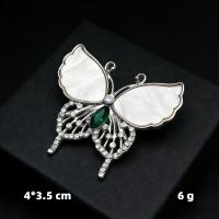 China Vacuum Zinc Alloy Clothing Accessory Brooch Equipment Spin Casting Machine for sale