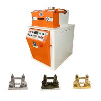 China Semi Automatic Machine British Architectural Ornaments London Bridge Zinc Alloy Souvenir Spin Casting Equipment for sale