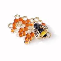 China Fashion Butterfly Brooch Produced by Semi-Automatic Centrifugal Casting Equipment for sale
