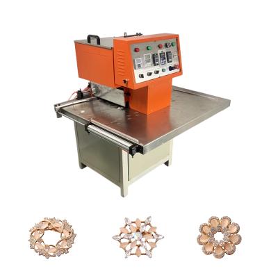 China Spin Casting Machine for Women’s Fashion Collar Pins Zinc Alloy Corsage Centrifugal Casting Equipment for sale