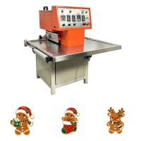 China Full-automatic Spin Casting Machinery for Gingerbread Man Design Zinc Alloy Pin for sale