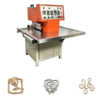 China Full-automatic Spin Casting Machine for Suit Collar Decorative Fastener Lapel Pin Zinc Alloy Metal Brooch Spin Casting Machine for sale