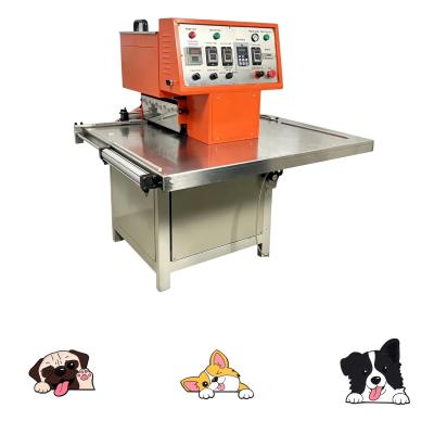 China Full-automatic Spin Casting Machine for Lapel Pin Zinc Alloy Metal Brooch Spin Casting Machine for Animal Alloy Badge for sale