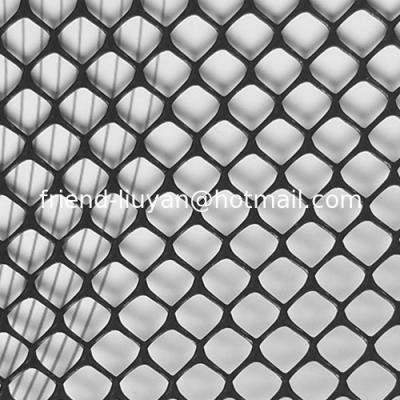 China HDPE Rhombic Mosquito Net Gutter Mesh 17cm x 3m Black Silver Grey for sale