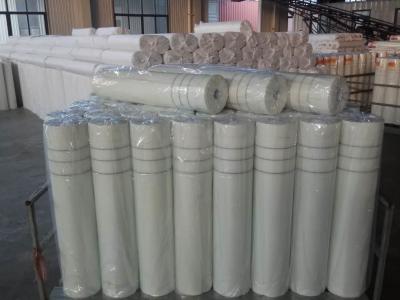 China Alkali Resistant Fiberglass Mesh 50m Roll 4.5x4.5mm Square Mesh for Wall Reinforcement for sale