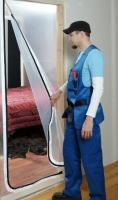 China Anti Dust Transparent PVC Zipper Door 10mm Thickness Magnetic Film Door for sale