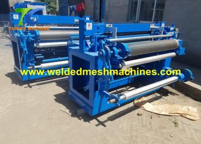 China 6.35mm Aperture 0.65mm Galvanized Welded Wire Mesh Machine 2.0 Ton for sale