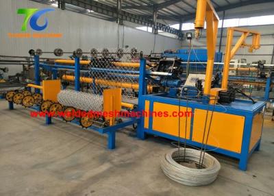 China Plc Diamond Shape Cyclone 1.8mm Wire Mesh Making Machine for sale