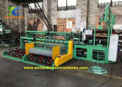 China Diamond Galvanized Wire 440v Chain Link Fence Making Machine For Cattle for sale