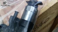 China 4HK1 6HK1 Common Rail Fuel Injector Nozzle 8982843930 For ZX200-3 Zx240-3 Zx270-3 for sale