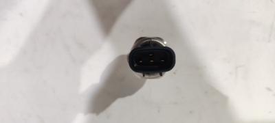 China Excavator Construction Machinery Engine Parts FVZ 1-80220023-0 Engine Pressure Sensor for sale
