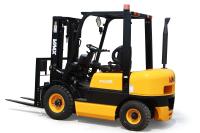 China Vmax 2.5 Ton Diesel Powered Forklift CPCD25 With Pneumatic Tyres for sale