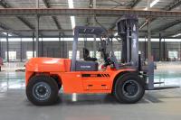 China Custom Vmax 5-10 Ton Diesel Powered Forklift 3000mm Mast Lifting Height for sale