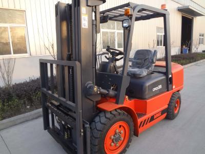 China Max Lift Height 6000mm Diesel Powered Forklift Heavy Duty 1 Year Warranty for sale
