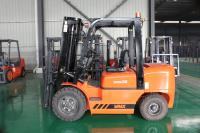 China Vmax 3.5 Tons CPCD35 Diesel Powered Forklift 1070mm Fork Length 125mm Fork Width for sale