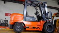 China Material Handling CE 1070mm Heavy Duty Forklift Truck for sale