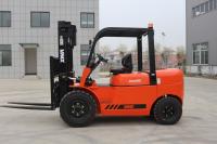 China 5000kg Load Capacity Diesel Powered Forklift 6000mm Max Lifting Height for sale