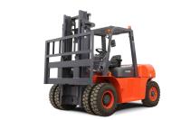 China All Terrains Solid Tyres Warehouse Lifting Equipment 6000mm Lift Height CPCD50 Forklift for sale