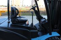 China High Performance Electric Counterbalance Forklift Four Wheel 1.5 - 3.5T for sale