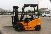 China Yellow Electric Warehouse Forklift  2 Ton Ride On Forklift Truck 122mm Fork Width for sale