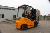 China 1070mm Fork Length 2.0 Ton Electric Warehouse Lifts With DC AC Drive System for sale