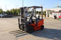 China 1800kgs Capacity Small Electric Warehouse Forklift With Fork Length 1070mm Electric Forklift for sale