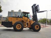 China BENE 20ton articulated forklift rough terrain 20T 4X4 rough terrain lift truck with Cumins diesel engine for sale