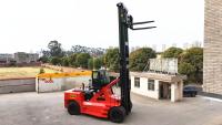 China BENE 42ton heavy duty forklift 40 tons diesel forklift with container spreader for sale