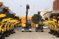 China 1T 1.8T 2T 2.5T 3T Excavators Ce Garden Ditching and Ditching digger for sale