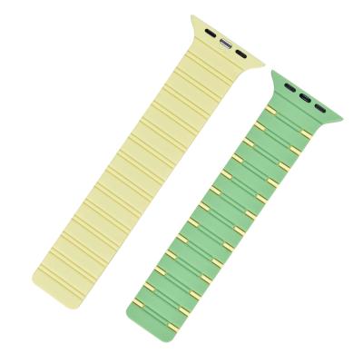 China Magnetic Anti-Sweat Silicone Strap · Compatible With Apple Watch Series | Customizable Colors - China Wholesaler SHX for sale