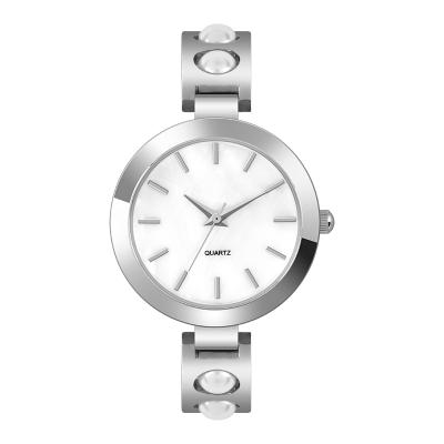 China Pearl Steel Chain Quartz Watch · Customisable Logo for sale